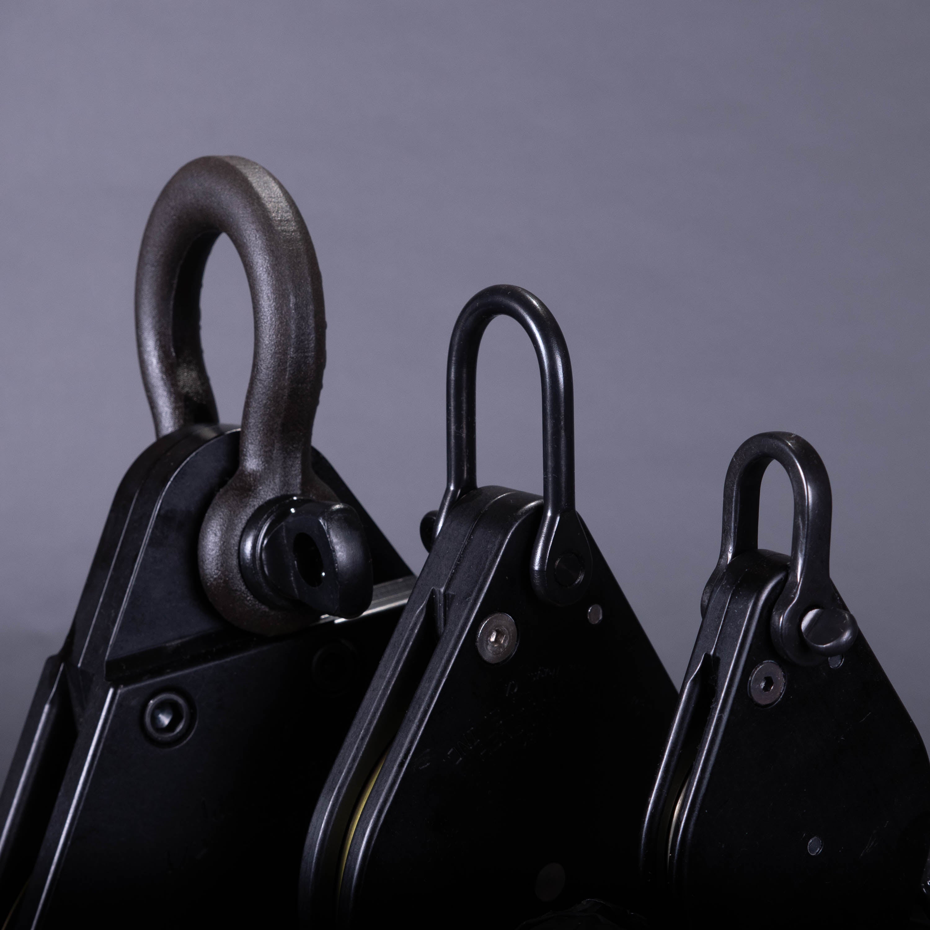 Shackles For Diamond Sheaves – Roger George Special Effects