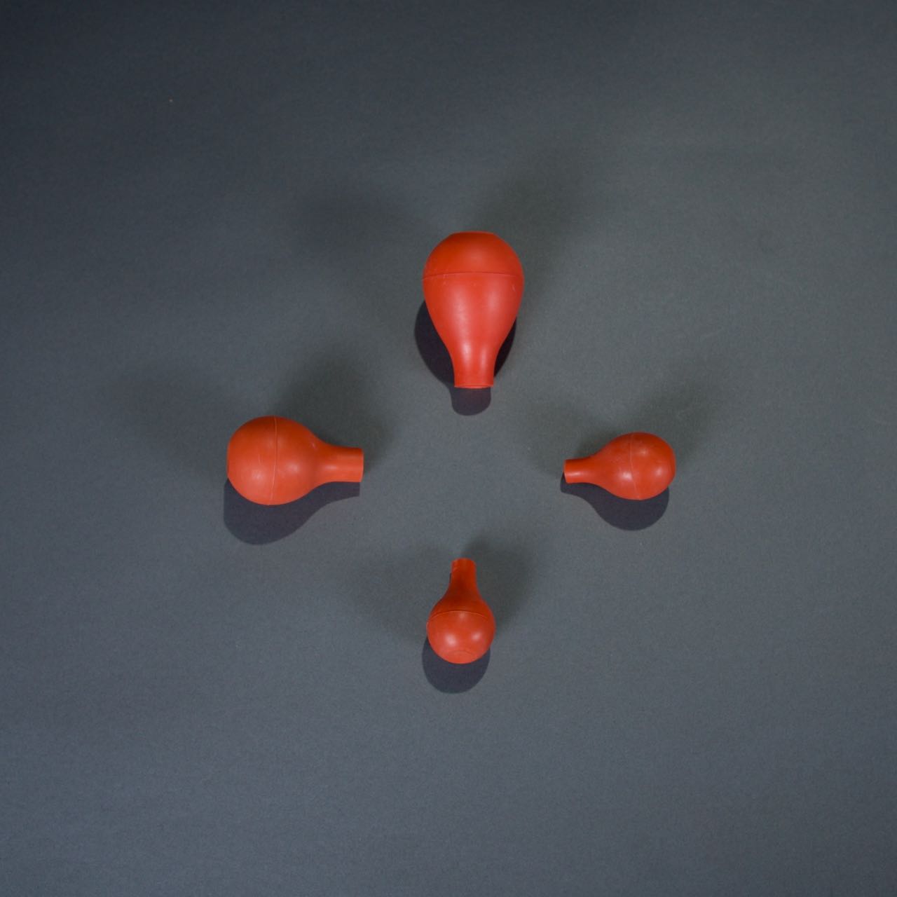 Rubber Squeeze Bulbs - Multiple Sizes – Roger George Special Effects